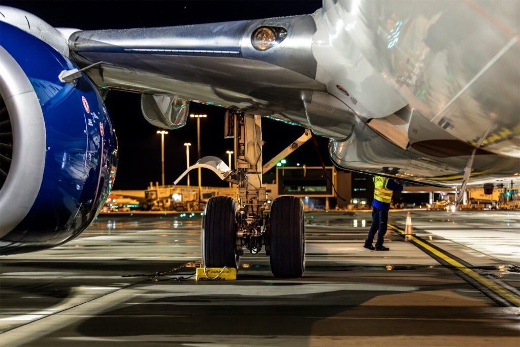 Apply - Sigma Aerospace College